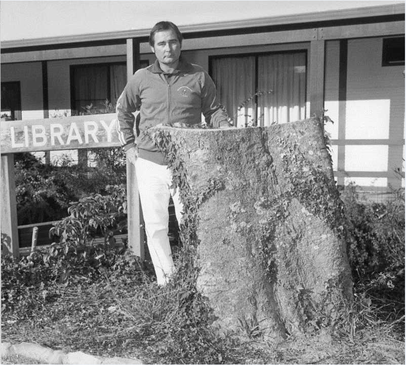 P22712 – Jim Powell, 1987 – Wollongong City Libraries' Illawarra Stories